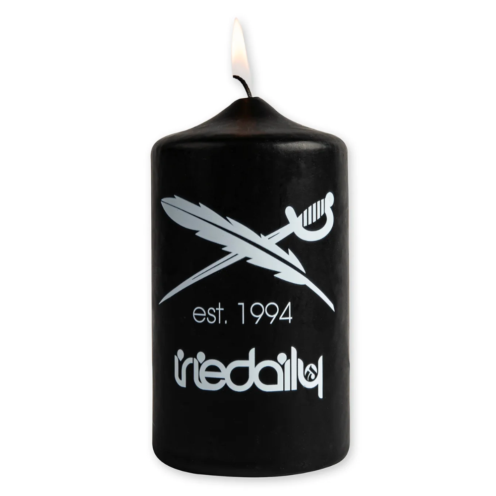 Iriedaily Daily Flag Candle Black – Stoked Boardshop